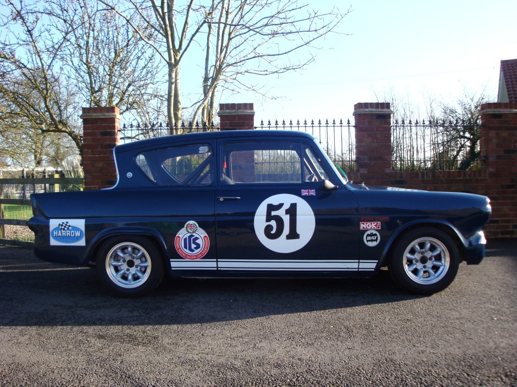 Ford Anglia Race Car - select GT